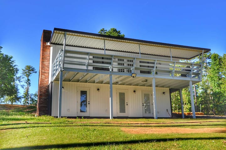 Gramp’s Place On Clarks Hill Lake - Mistletoe State Park, Appling