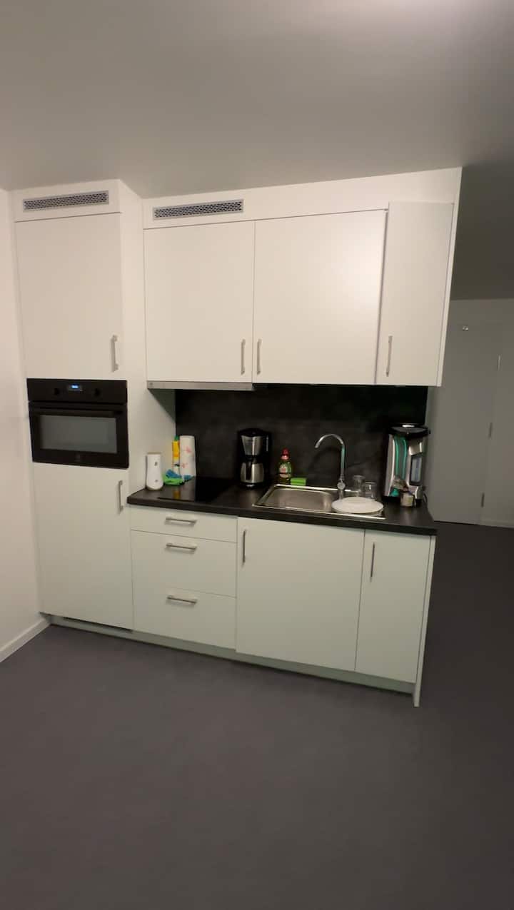 Single-wohnung, Zentrumsnah - Stuttgart