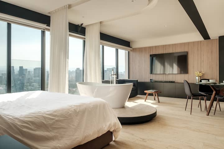 Departamento Con Tina Al Centro Y Vista Panorámica - Mexico City