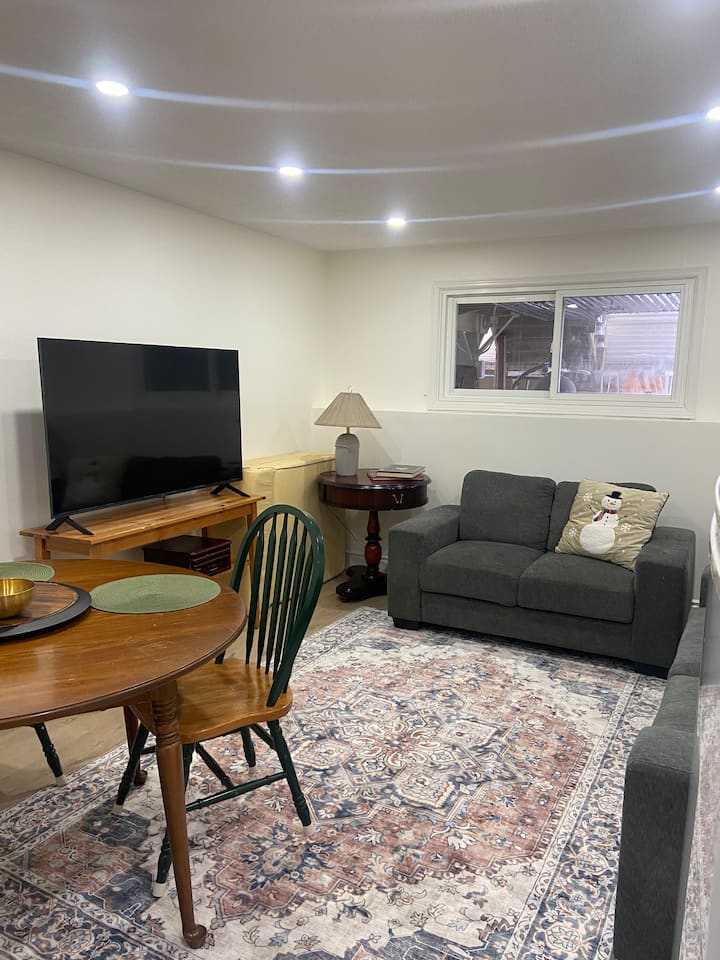 Ballo 2-bedroom Apartment - Orangeville