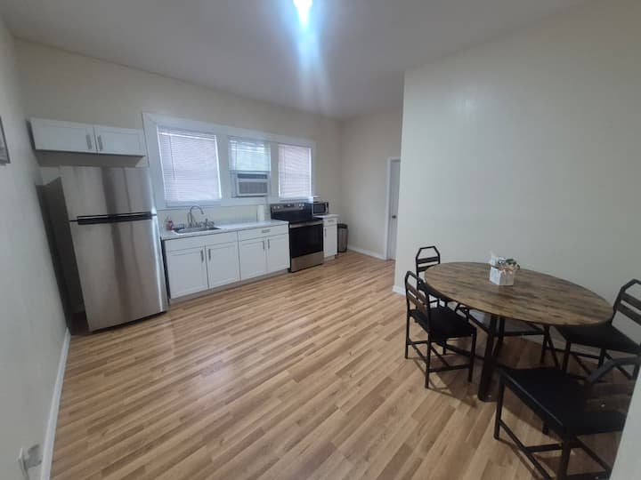 Modern Apt B In Russellville | Prime Location - Mount Nebo State Park, Dardanelle