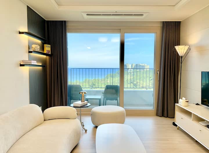 [Anon] 오션뷰 스위트·2시체크인·12시체크아웃·2룸·2욕실·최대6인·넷플릭스·해변5분 - Sokcho-si