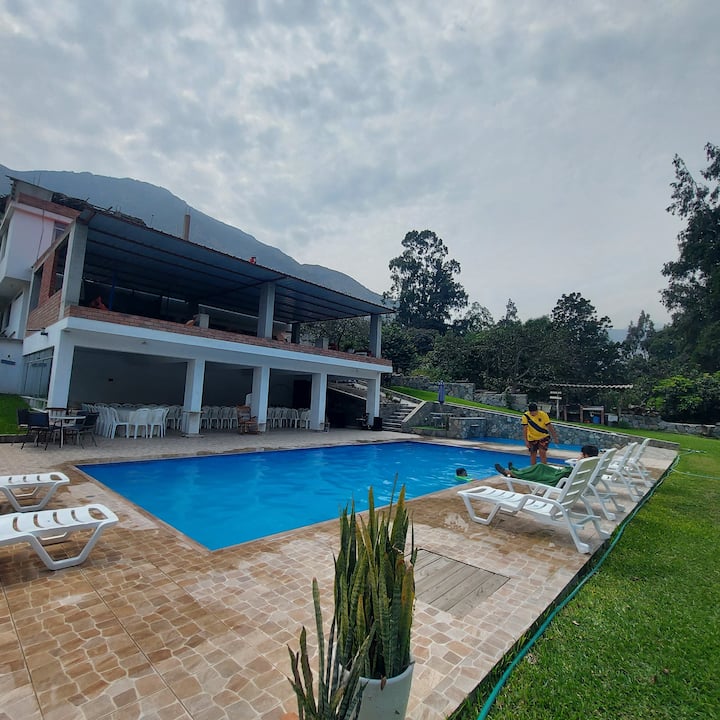 Amplia Casa De Campo Con Piscina - Santa Eulalia