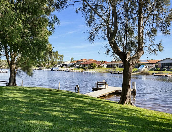 Sussex Inlet Spectacular - 傑維斯灣