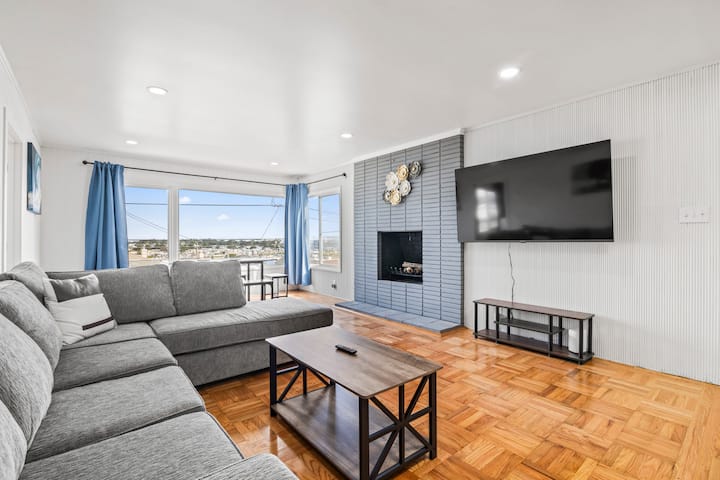 Newly Remodeled 3 Bdrms W/ Full Kitchen& Pano View - 데일리시티