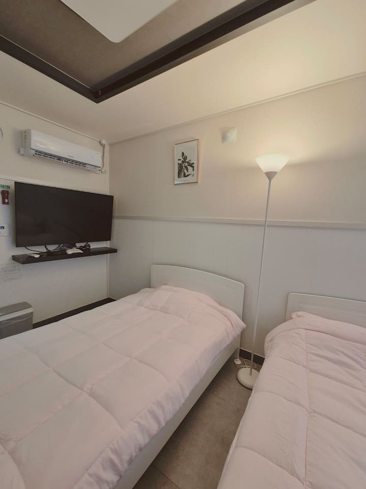 [스테이 와유(臥遊)]304대전여행:대전역:은행동:성심당:몽심도보가능 한화이글스파크 - Daejeon