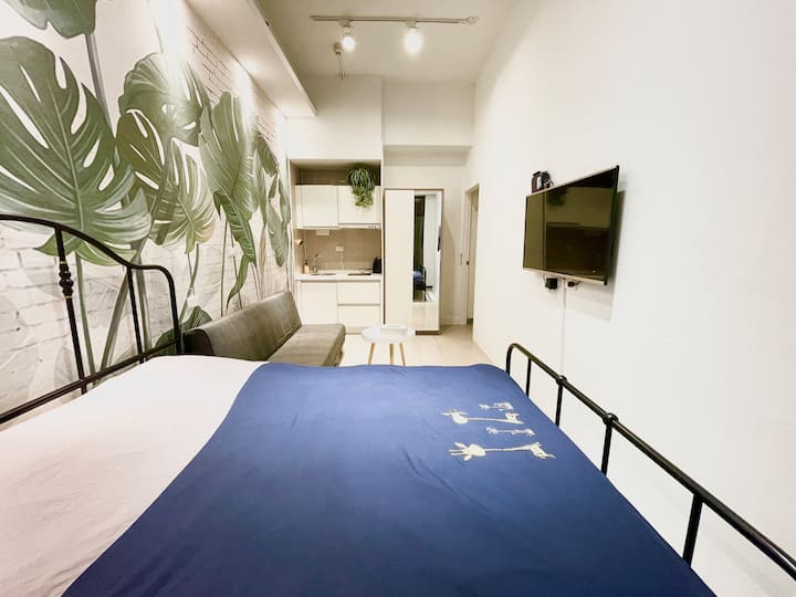 森林親子民宿/ 嬰兒床/台北車站1分鐘 /京站百貨 4~6人兩房一廳/ 西門町5分鐘/直達桃園機場 - Taipei