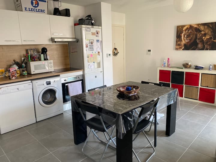 Joli T3, Proche Toute Commodité - Toulon