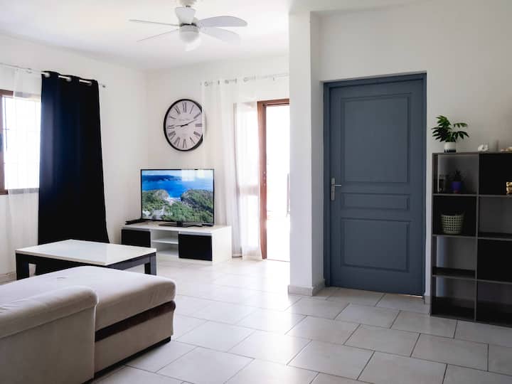 Logement T4 Vue Mer – 3 Chambres - Mayotte