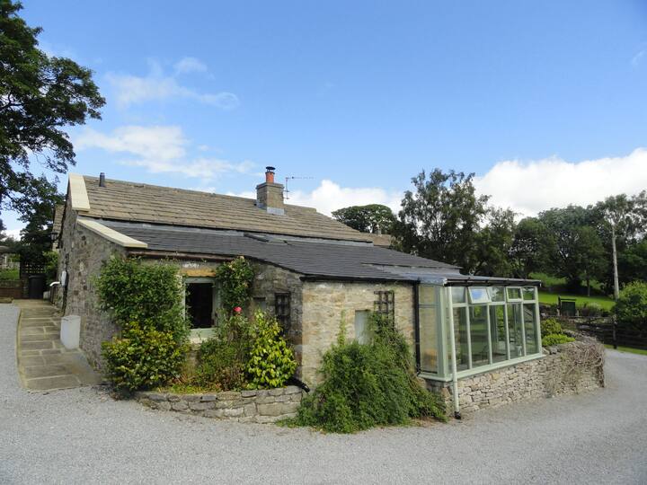Field Cottage, Melmerby In The Yorkshire Dales - Leyburn