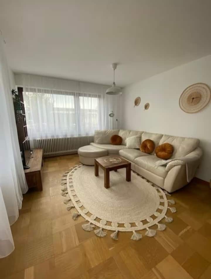 Gemütliche Wohnung Mit Eigener Terasse - Renningen