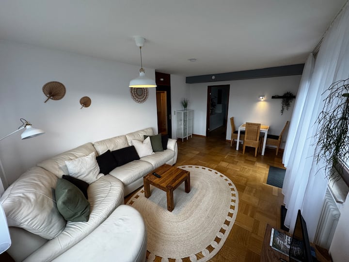 Gemütliche Wohnung Mit Eigener Terasse - Renningen