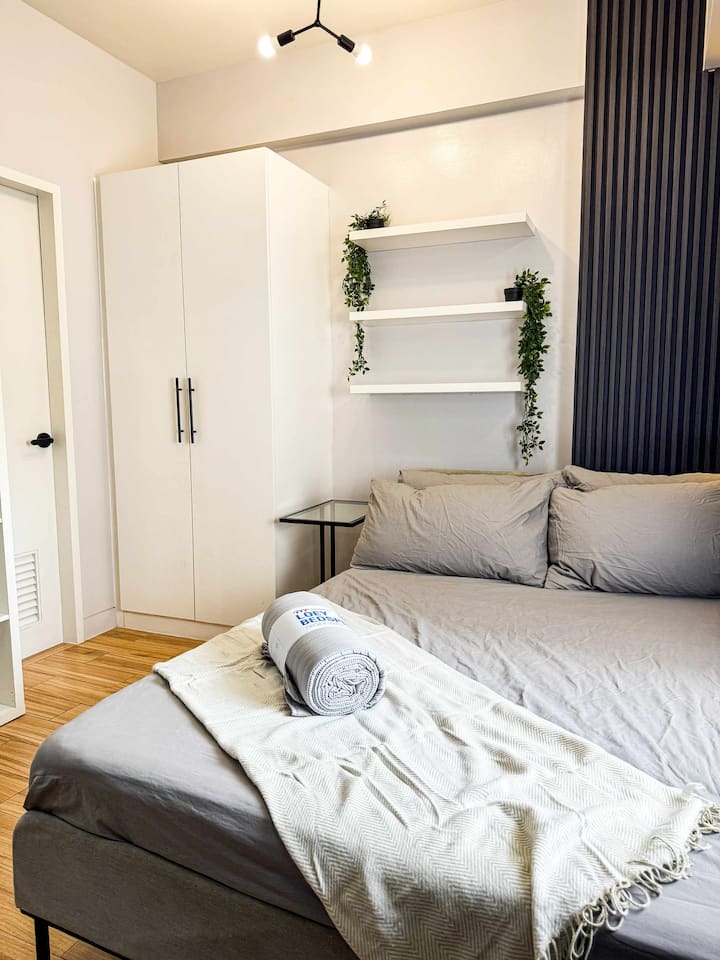 Hiwaga Haven At Holland Park - Biñan