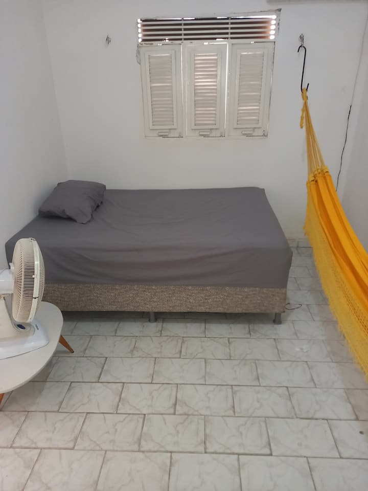 Casa 01 Quarto, Cozinha Banheiro, Sala. - Mossoró