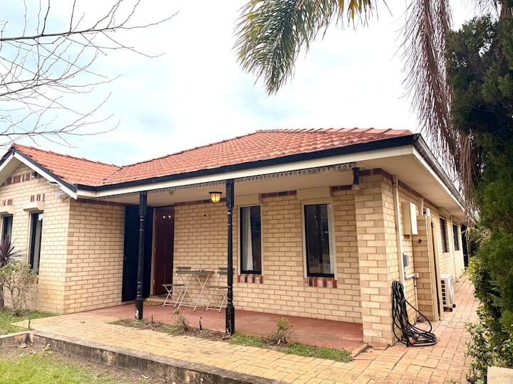 Relaxing Big Room Getaway Rockingham Beach - Rockingham