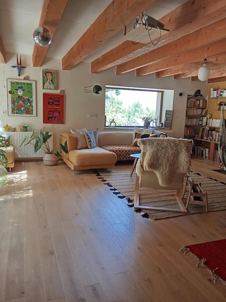 Maison Toute éQuipée Pour Une à Deux Familles. - Saou