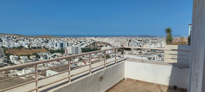 Ennasr Appar-terrasse Wifi Salon + 2 Chambres - Tunis