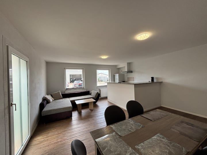 Monteurwohnung Kirschallee - Dessau