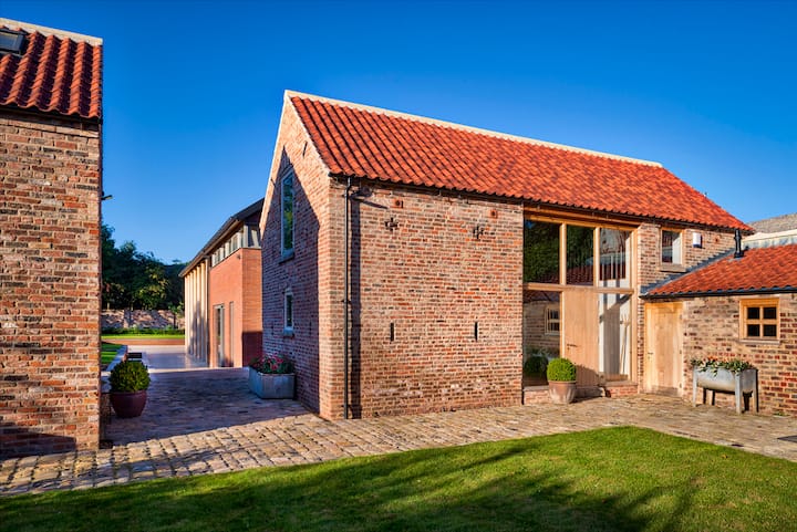 Award-winning Barn Conversion - York, UK