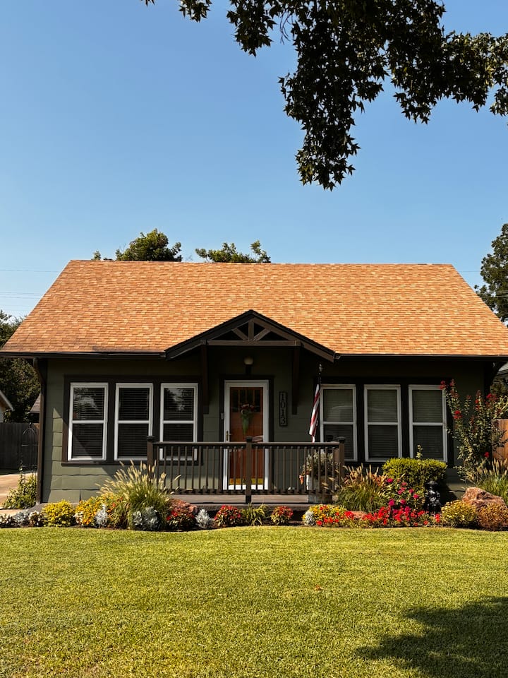 The Spruce Street Retreat! - Marlow, OK