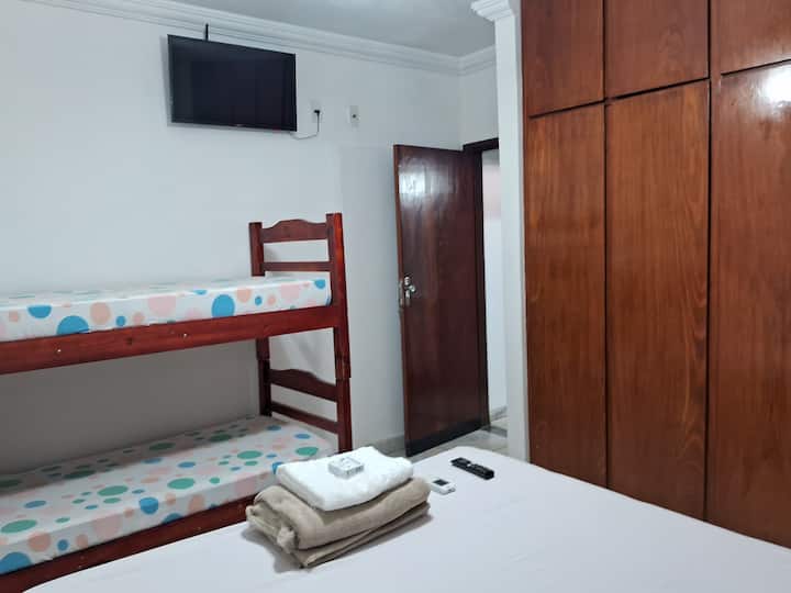 Quarto Familiar Privativo - Uberlândia