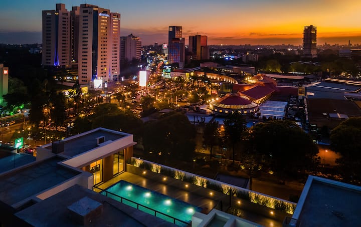 3bed/4bath Steps Away From Shopping Del Sol! - Asunción