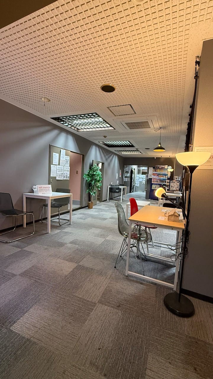 Namba South Ambers Hostel 4f 405 - Osaka