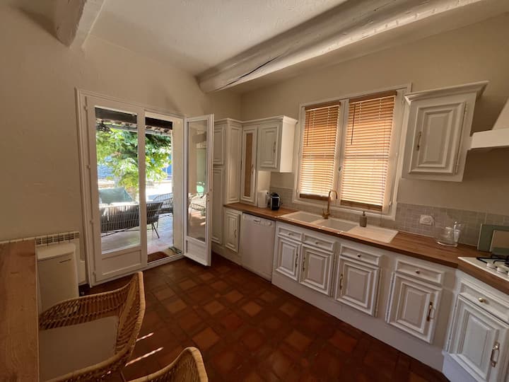 ÉLégant Mas Provençal- Piscine Privée Chauffée - Cavaillon