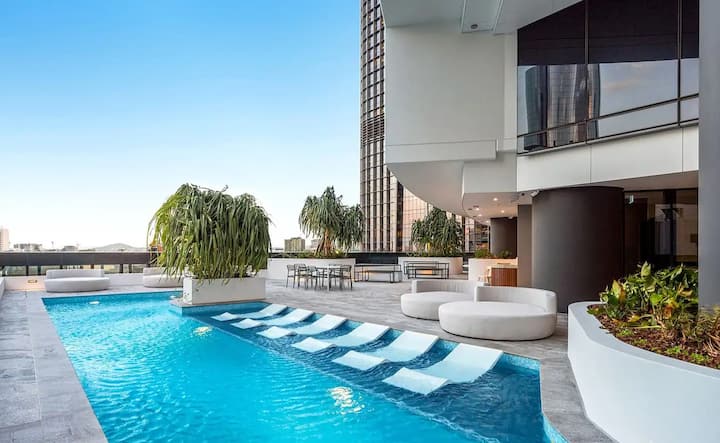 River View Retreat At Queen’s Wharf • Netflix - Brisbane