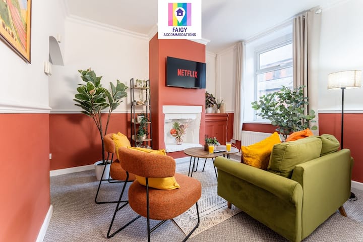 Spacious Modern 4 Contractor House Burnley - Burnley