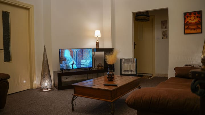 Lively Rainbow Street | 2br | - Amman