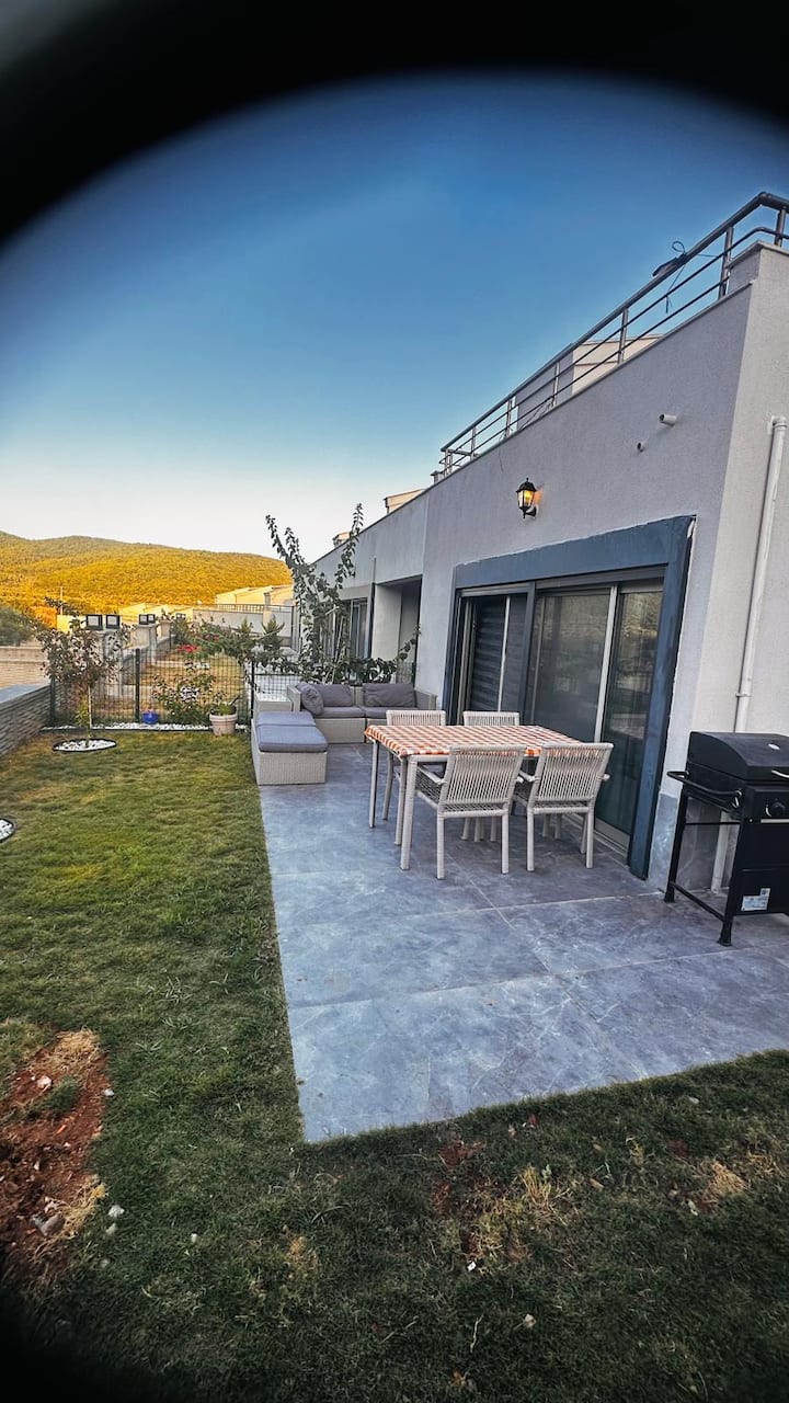 2+1 Dubleks Villa - Güllük