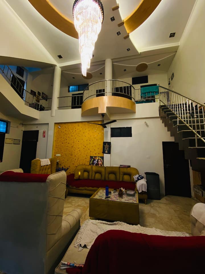 The Gardenfront Bungalow - Nagpur