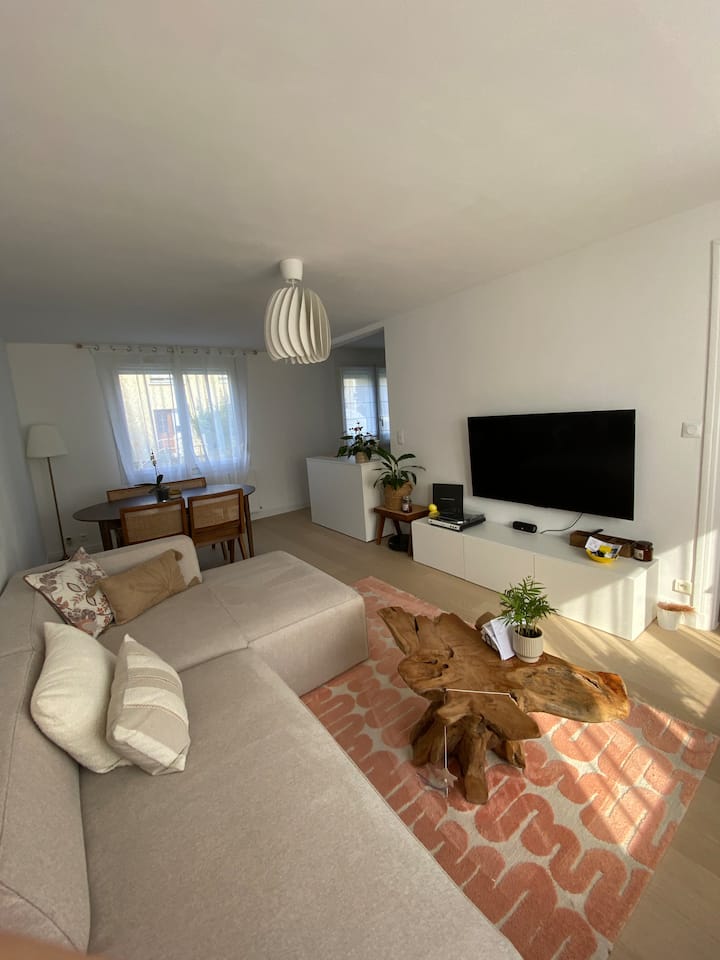 « Island » Home - Gare d'Amiens