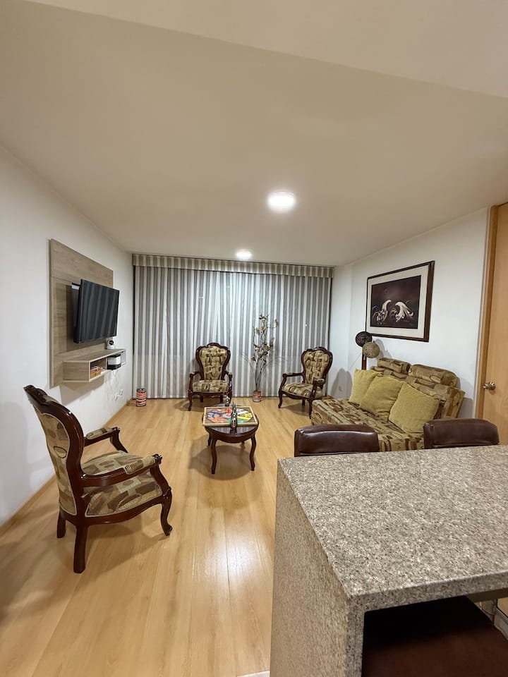 Apto Lujoso Y Cómodo, Chapinero - Bogota