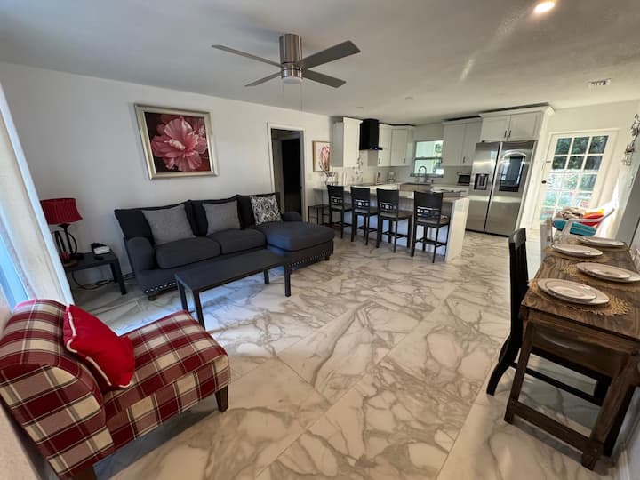 Family Home In A Calm Zone Close To The Beach - 哈樂迪