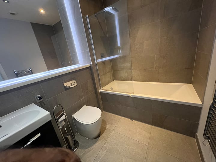 Family Apartment With Extra Bed Plus Sofa Bed - Luton