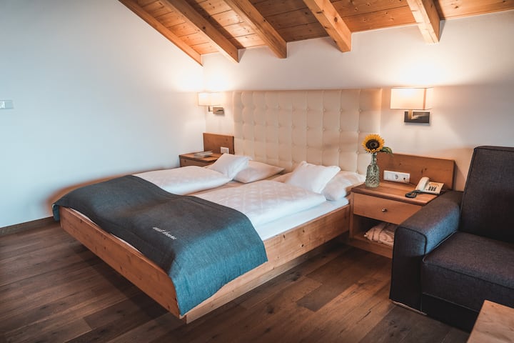 Zimmer In Dorf Tirol - Meran