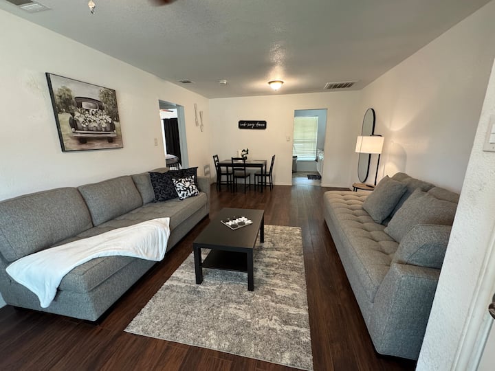 Modern Farmhouse - Waco, TX