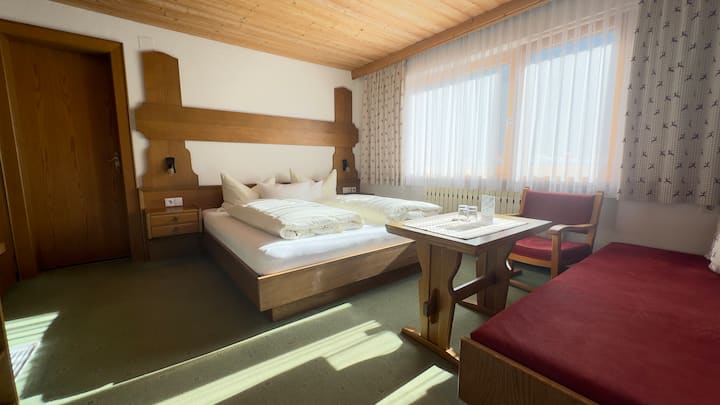 Gemütliche Moderne Doppelzimmer - Fiss