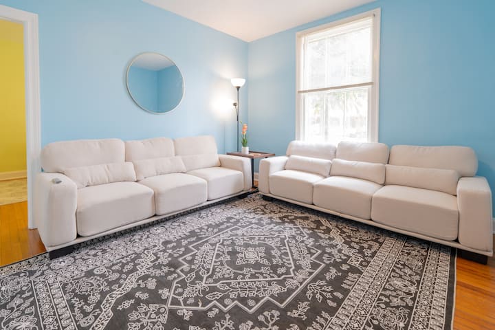 3br Comfort & Style | Near Shops & Free Parking - Skokie, IL