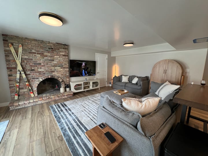 Cozy Suite Near 4 Mountains - Sandy, UT