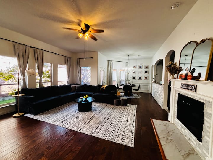 3 Beds Home In Prime Area. Perfect For Families. - Frisco, TX