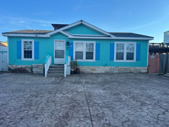 Beautiful Bay House In Port Isabel On A Waterfront - Port Isabel, TX