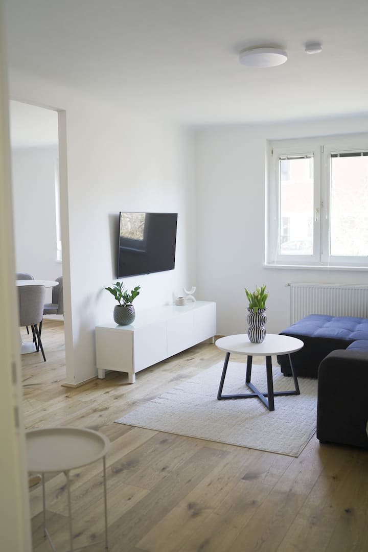 Modernes Apartment - Schwechat