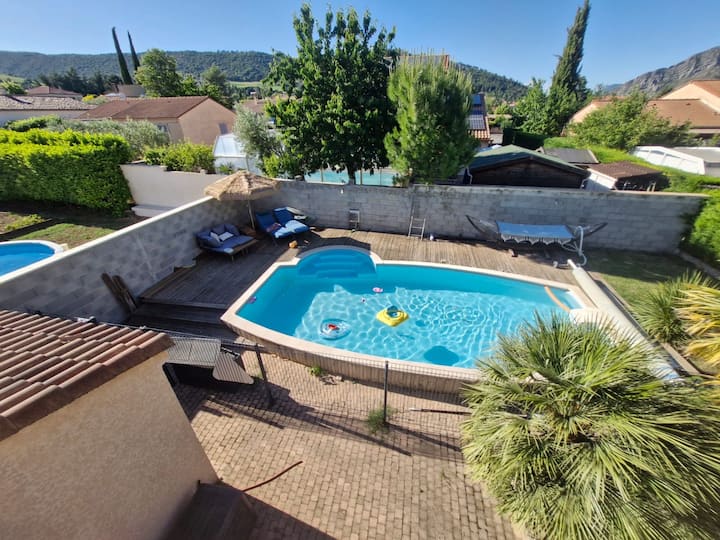 Superbe Villa Avec Piscine En Provence - Sisteron