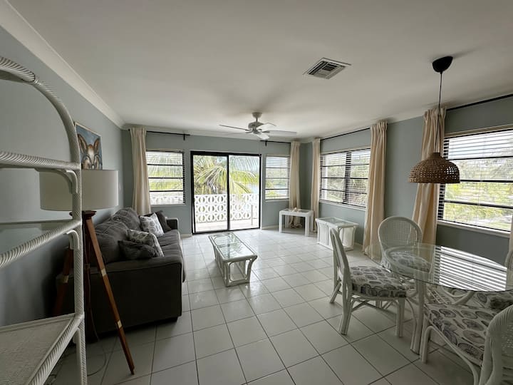 Waterfront 1 Bedroom Retreat - Freeport
