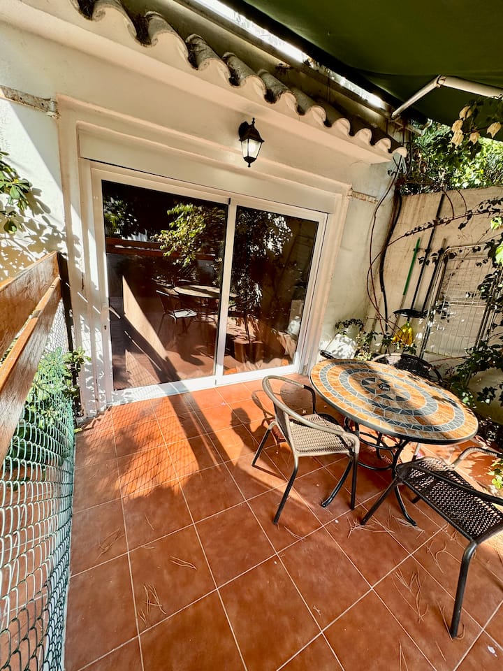 Estudio Nuevo Frente Al Mar Y A 10* Del Aeropuerto - Castelldefels