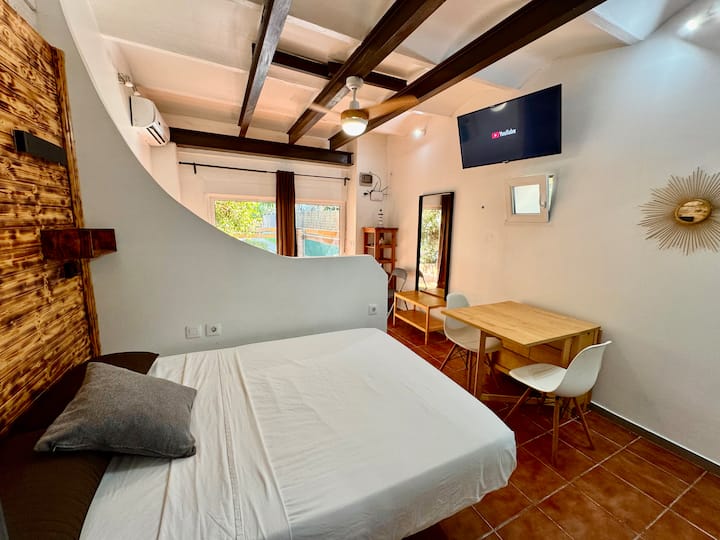 Estudio Nuevo Frente Al Mar Y A 10* Del Aeropuerto - Castelldefels