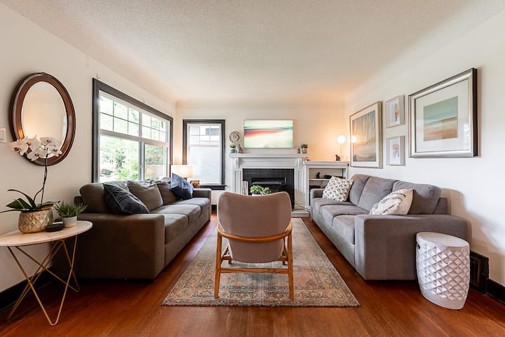 Cambie Village Character Home - Vancouver